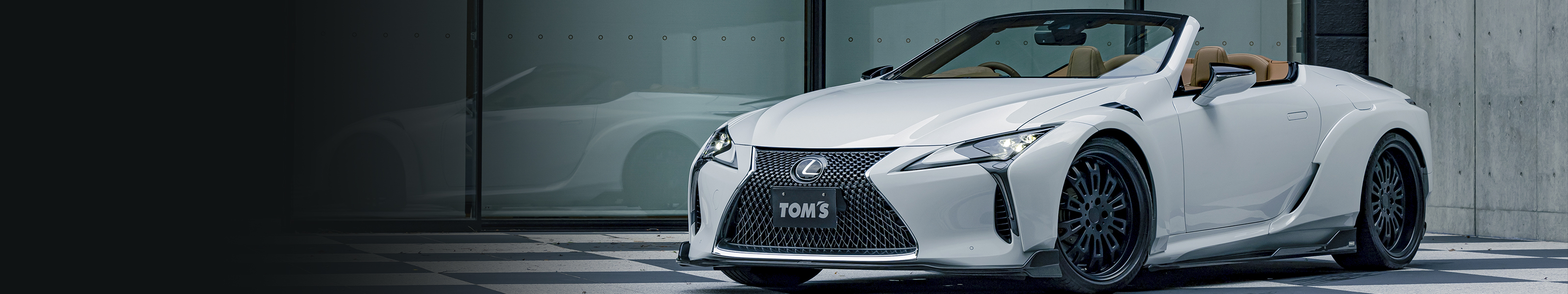 TOM'S COMPLETE CAR | TOM'S