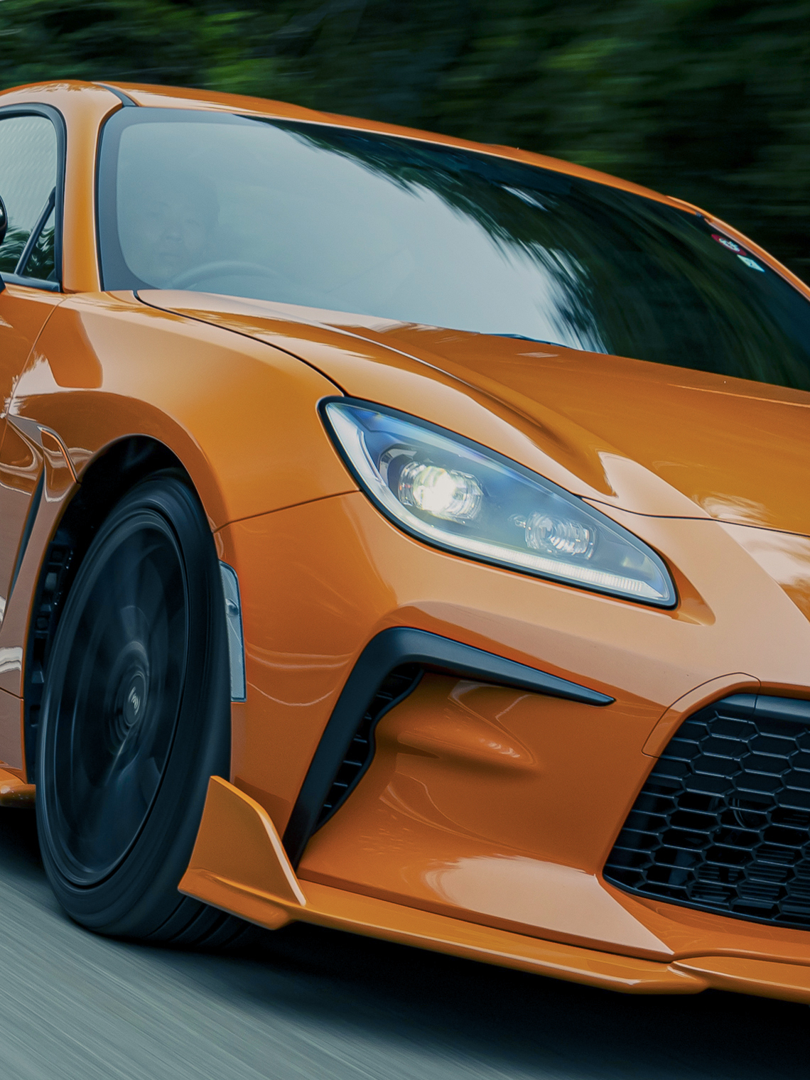 TOM'S COMPLETE CAR | TOM'S