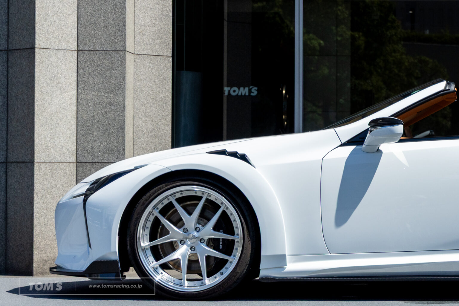 LEXUS LC500 CONVERTIBLE WIDEBODY-TOM'S EDITION | TOM'S